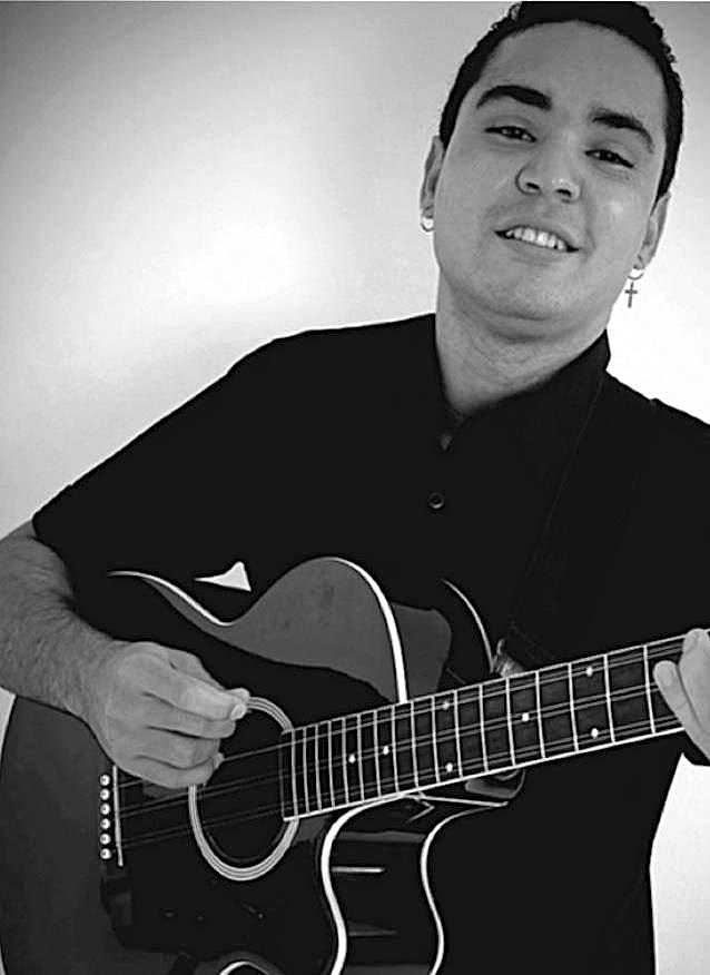 manueltellez | Solar Latin Club